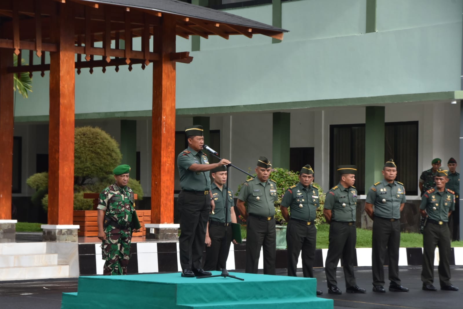 Cek Kesiapan Anggota, Danrem 131/Stg Pimpin Apel Gelar Kesiapan Pam ... Cek Kesiapan Anggota, Danrem 131/Stg Pimpin Apel Gelar Kesiapan Pam ...
