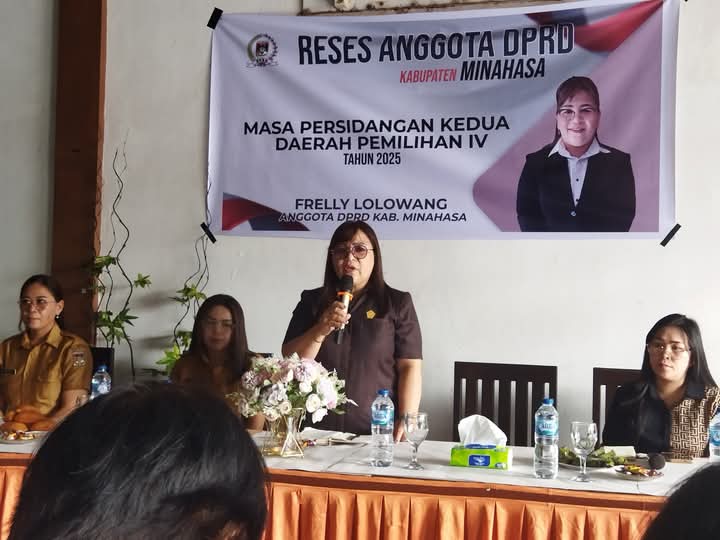 Reses di Talikuran Barat. Frelly Lolowang Siap Kawal Aspirasi ...